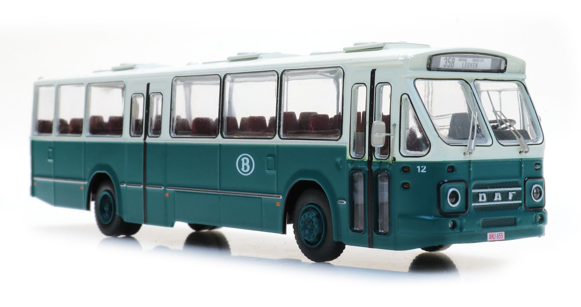 RoCo USA, Inc. Regional bus NMBS 12, DAF front 1, middle-door exit