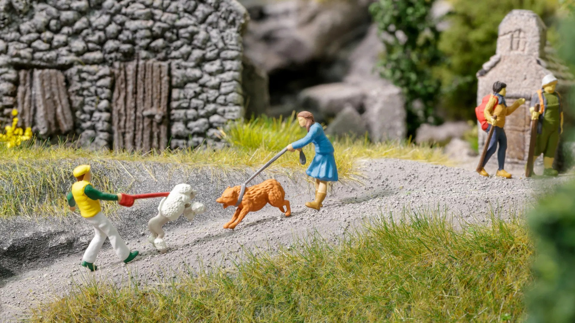 RoCo USA, Inc. Funny-Scenes ‘Dog Encounter’