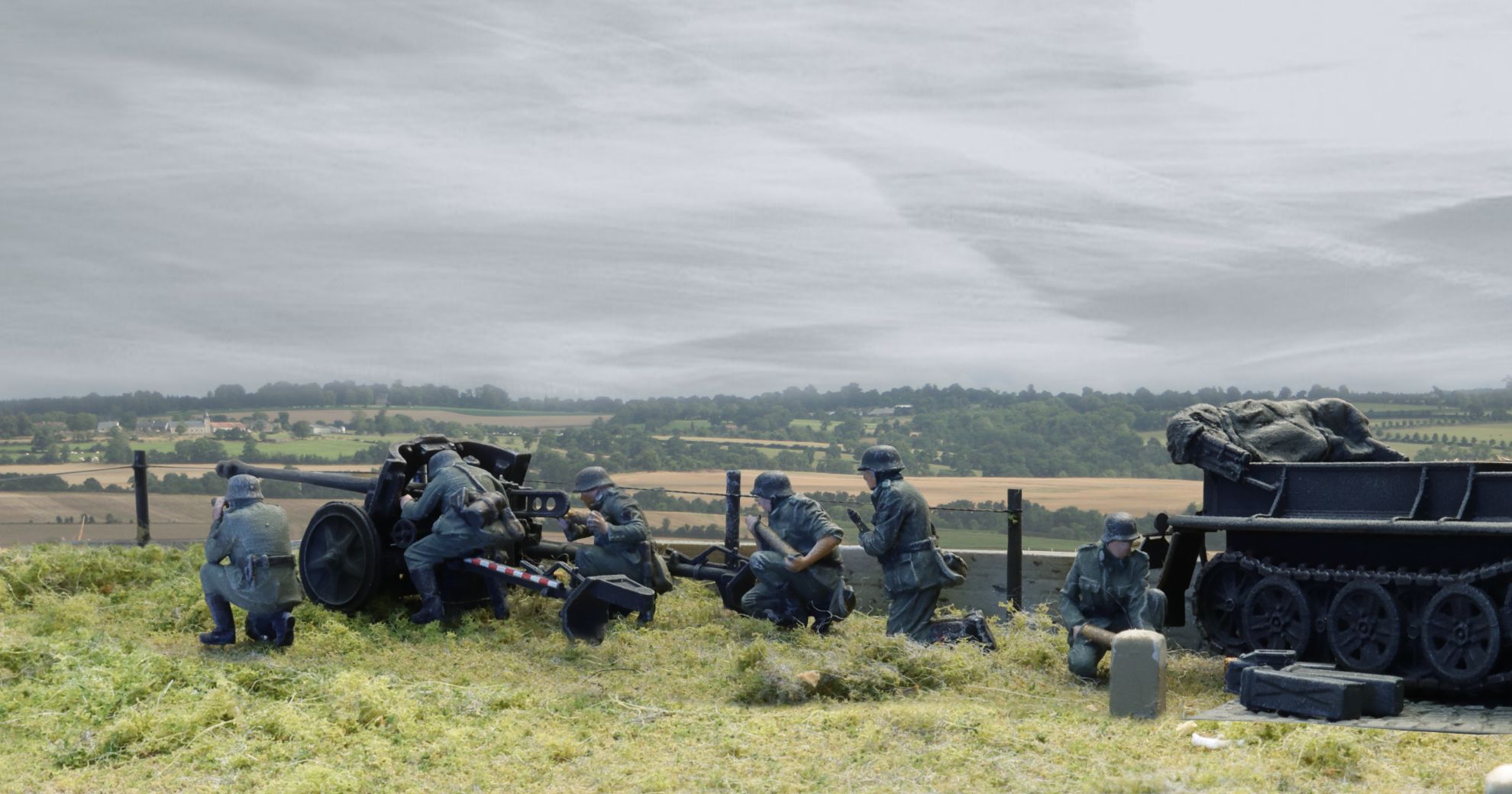 RoCo USA, Inc. German WWII PAK crew in action (6x)