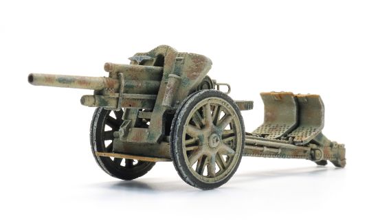 RoCo USA, Inc. German WWII 10,5cm Light Howitzer 18 Camouflage