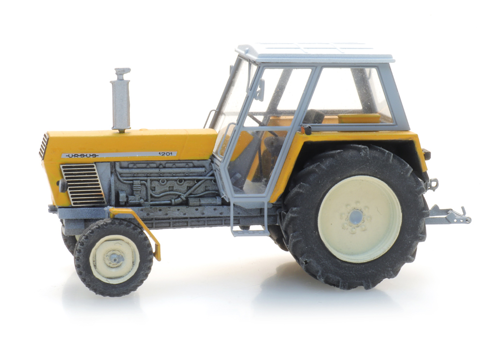 RoCo USA, Inc. Ursus 1201 tractor
