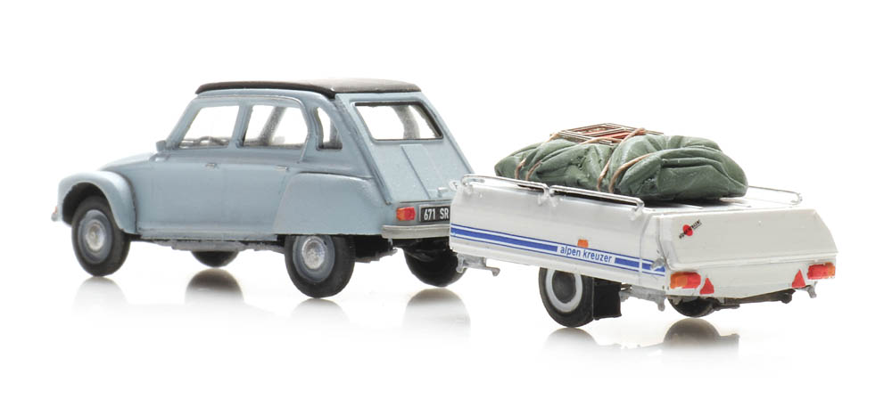 RoCo USA, Inc. Alpenkreuzer pop-up camper